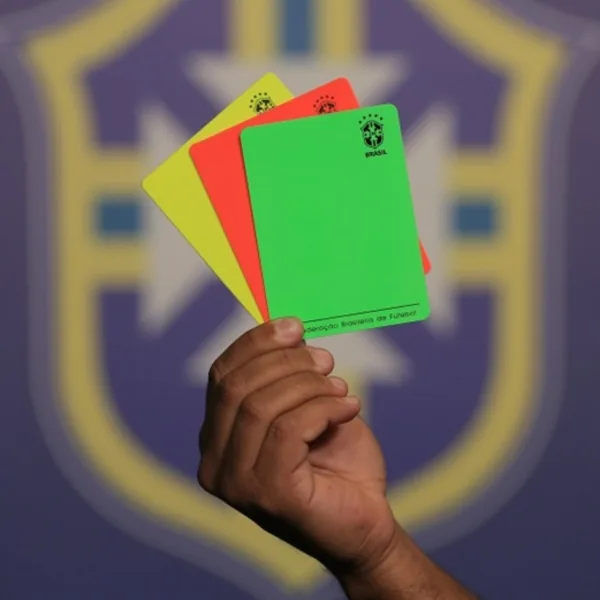 Brasil implementará la tarjeta verde en el fútbol por primera vez ...