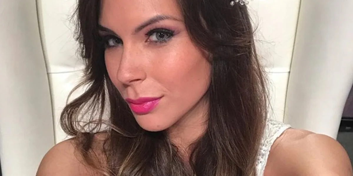 Luciendo una bikini muy sexy Barby Franco reveló su talento oculto ...