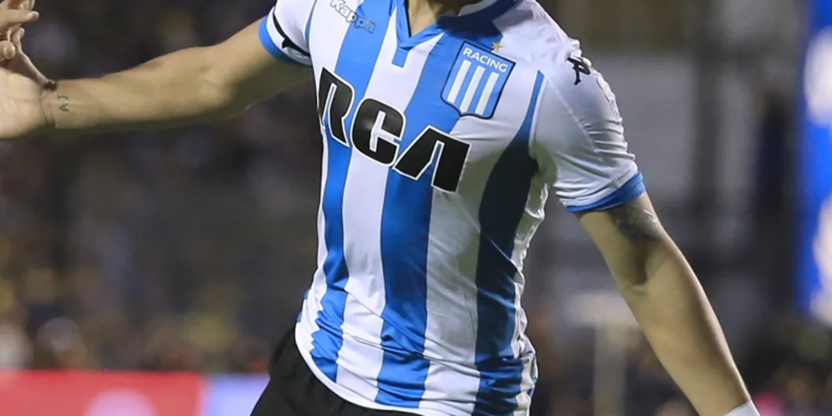 Se lleva en el corazón: Racing presentó su nueva camiseta | Filo News