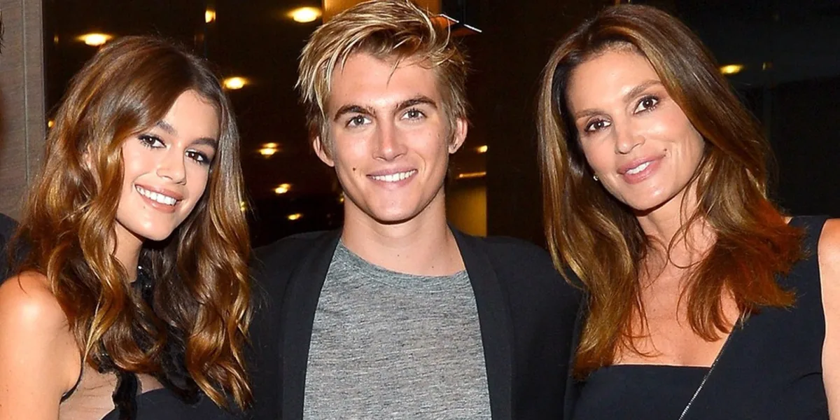 Cindy Crawford, de paseo con sus hijos Presley Walker Gerber y Kaia | Filo News