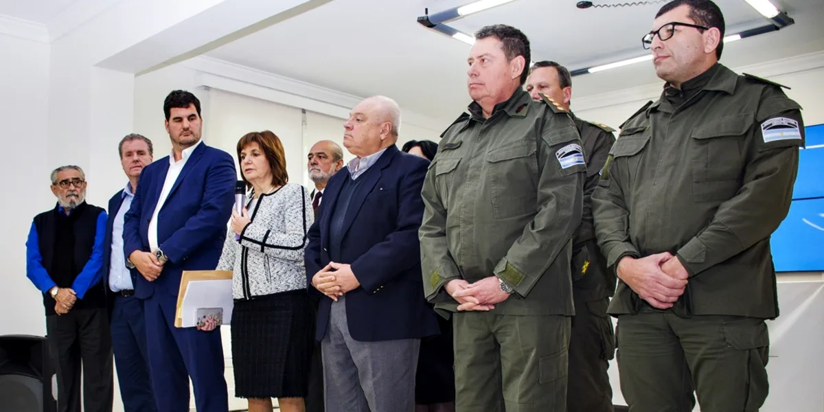 Bullrich: "Gendarmería es una institución más valorada que la educación ...