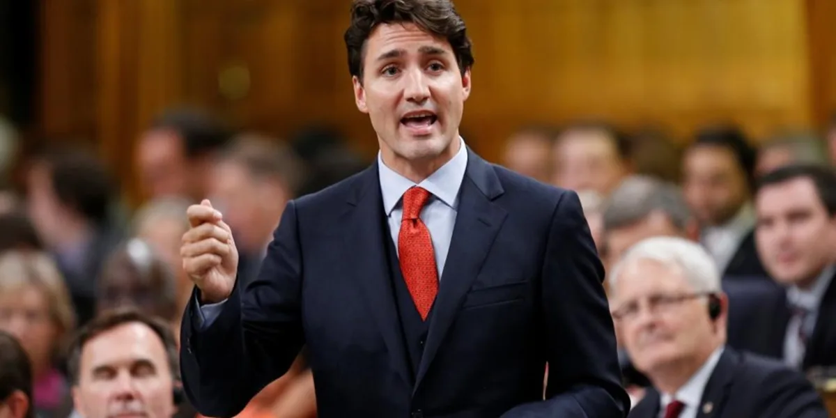 El premier canadiense Justin Trudeau y una foto a contramano de su ...
