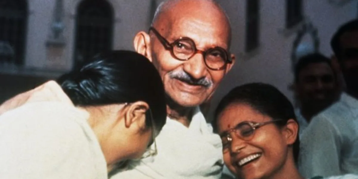 Día Internacional de la No Violencia, en homenaje a Mahatma Ghandi | Filo News