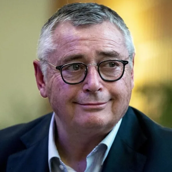 Murió Michael Robinson, el ex futbolista y figura del periodismo ...