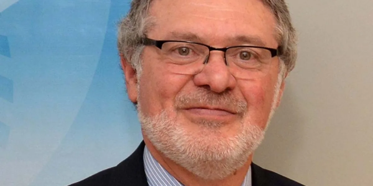 Israel Gloger, otro científico argentino reconocido como Oficial de la ...