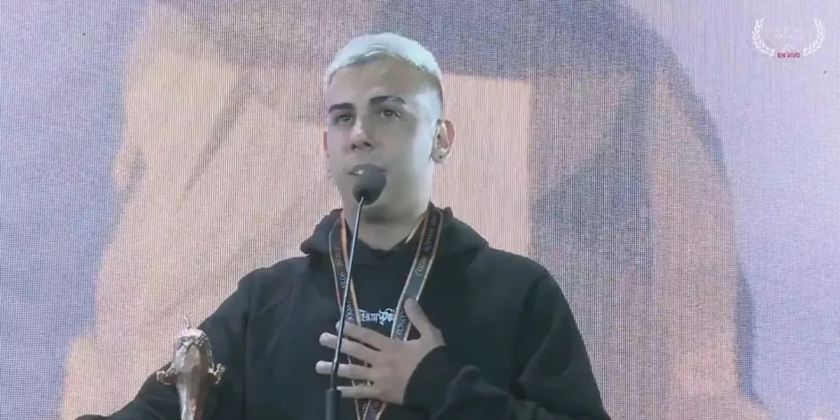 Pimpeano ganó el premio a streamer del año en Coscu Army Awards | Filo News