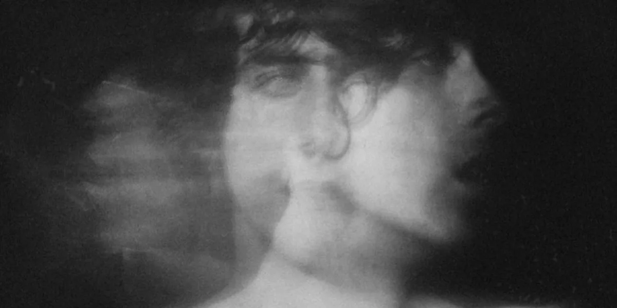 Jaze estrenó "Versus", el tercer adelanto de su álbum debut | Filo News