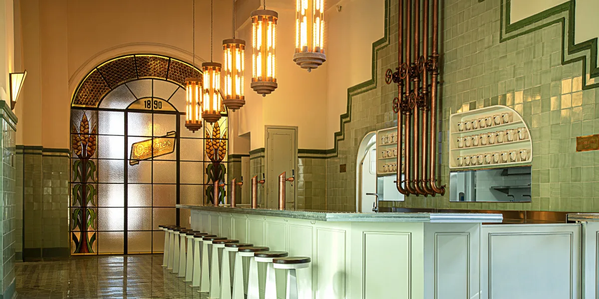 130 años de historia: el bar-museo en el que se hizo la primera cerveza ...