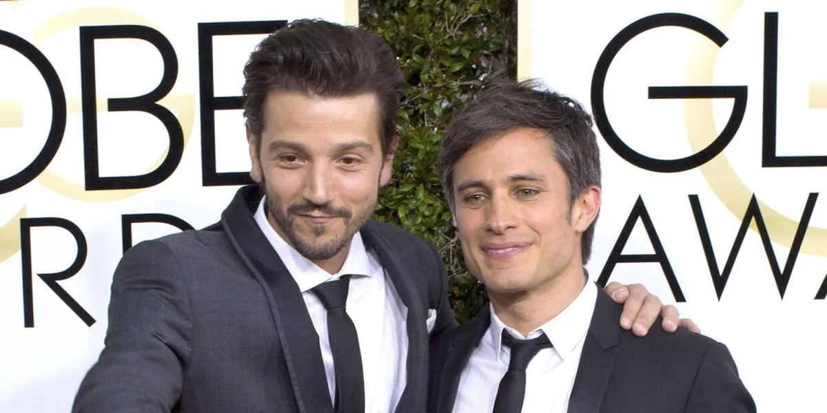 Diego Luna y Gael García Bernal producen y protagonizan la serie "La ...