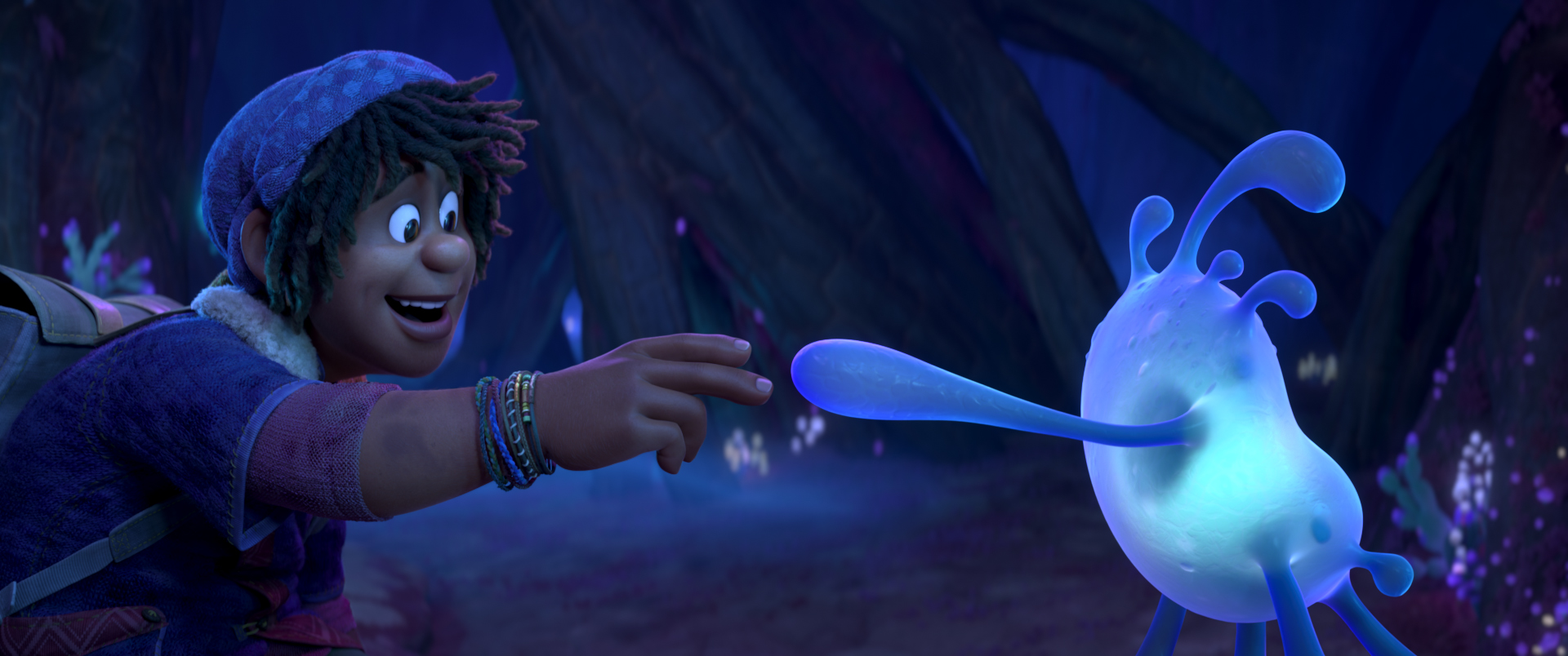 El detrás de escena de “Un Mundo Extraño”, la nueva película de Disney ...