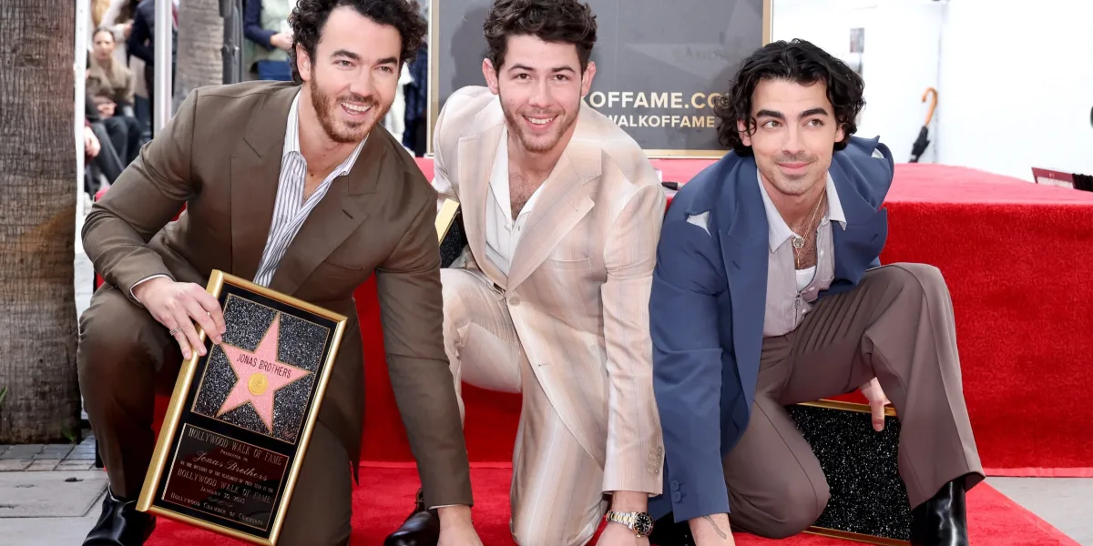 Los Jonas Brothers recibieron su propia estrella en el Walk of Fame de Hollywood | Filo News