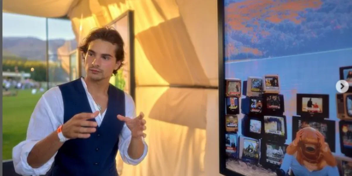 El fotógrafo digital Benja Viulet realizó su primera muestra en Walung ...