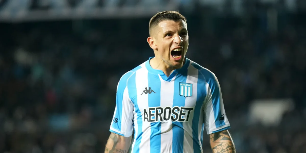 Emiliano Vecchio rompió el silencio y deseó seguir en Racing | Filo News Emiliano Vecchio rompió el silencio y deseó seguir en Racing | Filo News