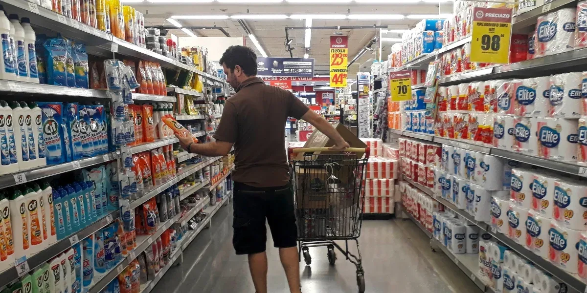 Una familia porteña necesitó más de 175 mil pesos para no ser pobre en febrero | Filo News