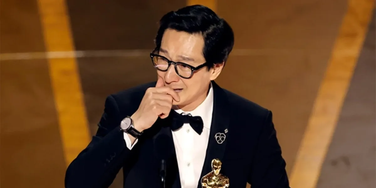Ke Huy Quan ganó el Oscar y se convirtió en el primer actor nacido en ...