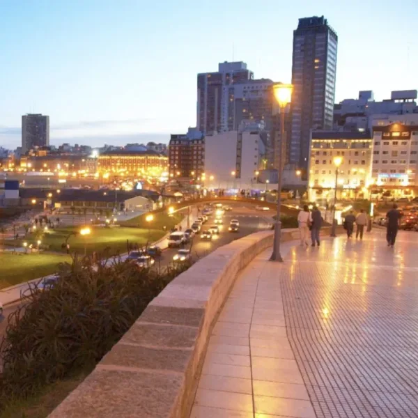 Mar del Plata apunta a tener el 100% de su alumbrado público con luces ...