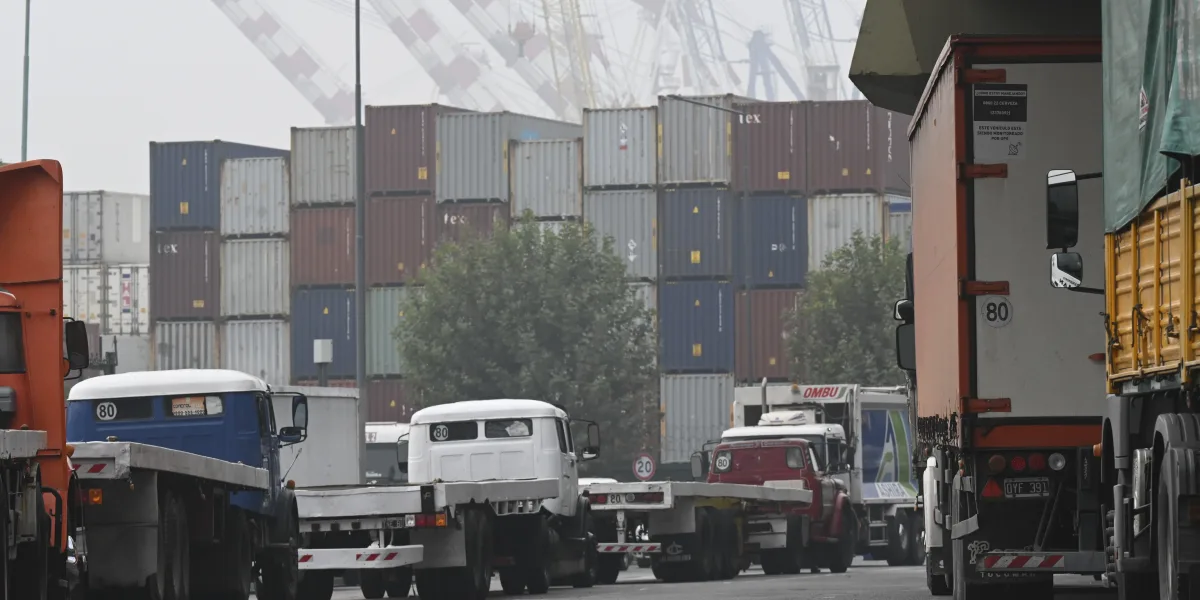 Fleteros realizan un paro en demanda de mejores tarifas | Filo News