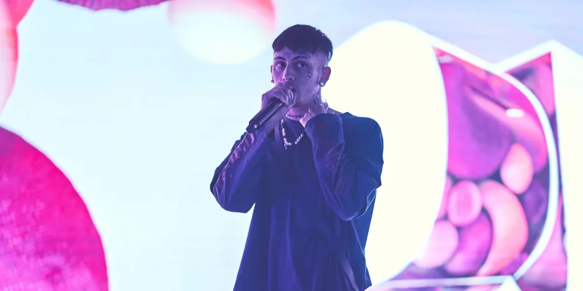 Khea reversionó un clásico del reggaetón de los 2000 en los Premios ...