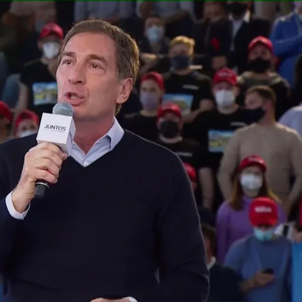 Santilli criticó la precandidatura de Massa: "Un ministro con ...