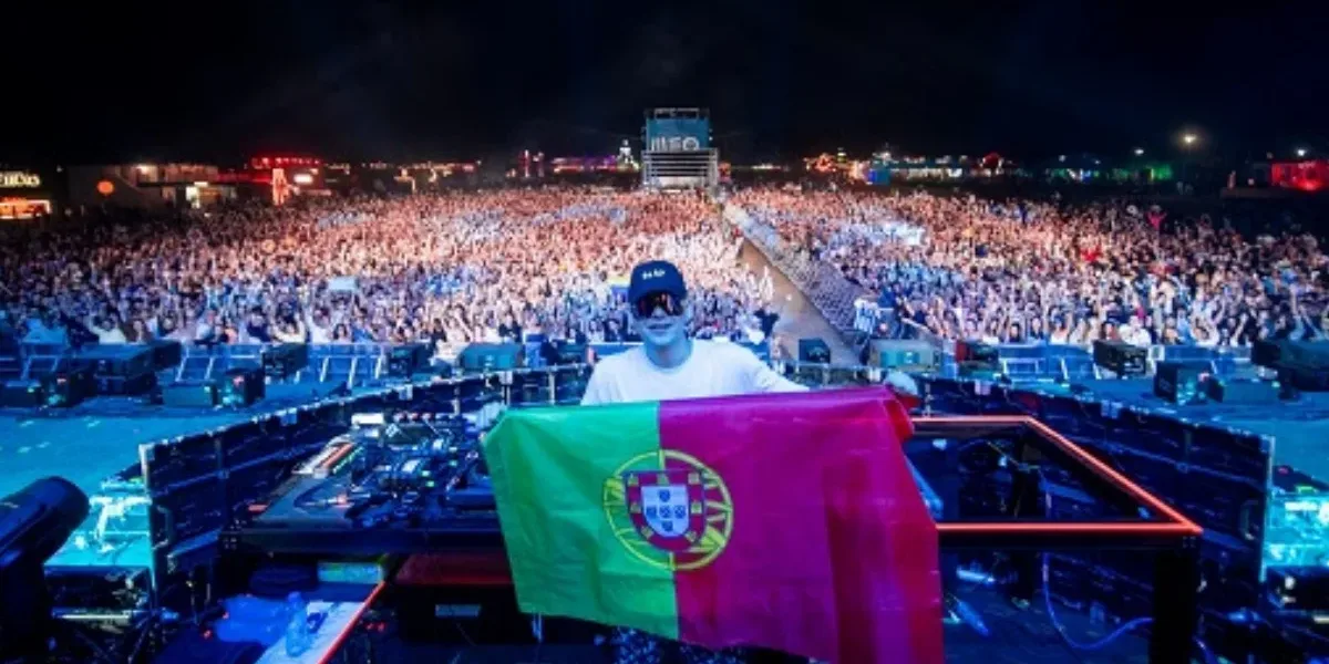 Bizarrap fue reconocido internacionalmente por su revolución musical y ...