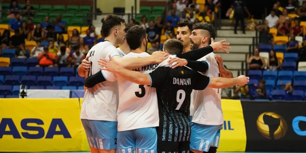 Argentina le ganó a Perú y definirá el título del Sudamericano de vóley ...