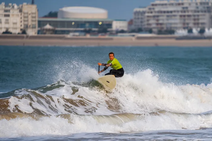 La surfista Lucía Cosoleto se consagró bicampeona del mundo | Filo News
