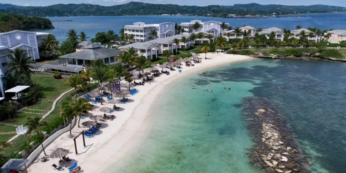 ¿Congelar el precio de tus vacaciones? Los all inclusive en el Caribe ...