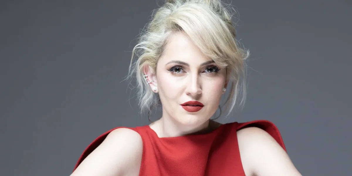 Mechi Lambre, la ex villana de “Violetta” se anima a conquistar a un público adulto | Filo News