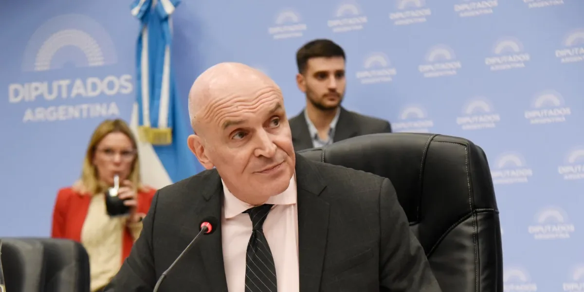 Ley Bases El Oficialismo Consiguió Dictamen Y Comenzará A Tratarse El 1135