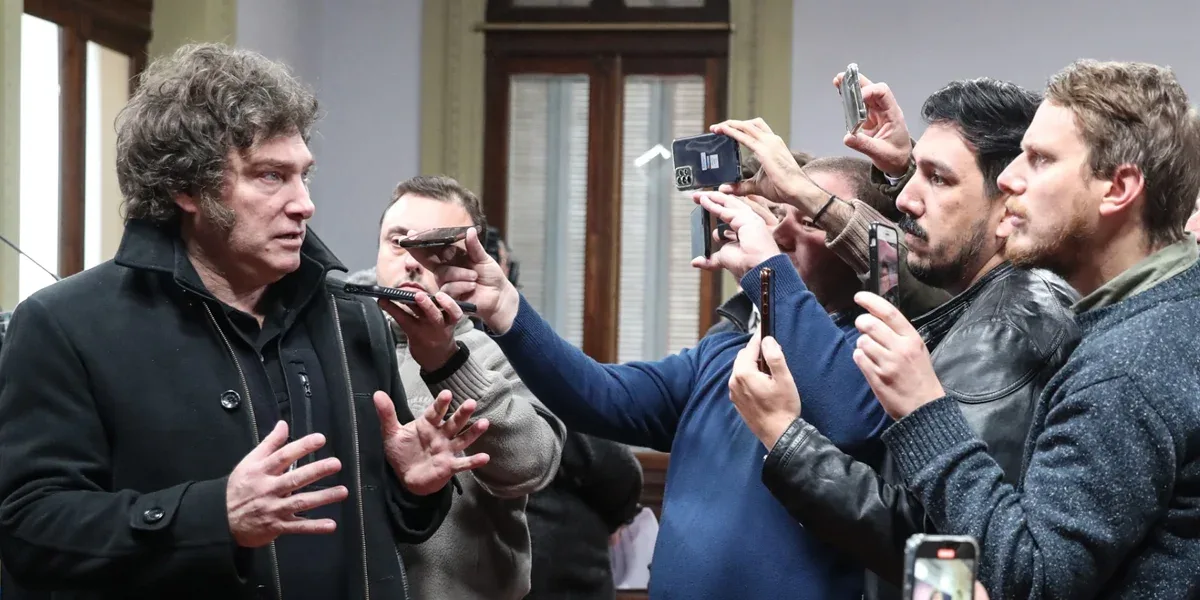Milei encabezó reunión de Gabinete y habló con la prensa; "Posse ya es historia"; La pobreza ...
