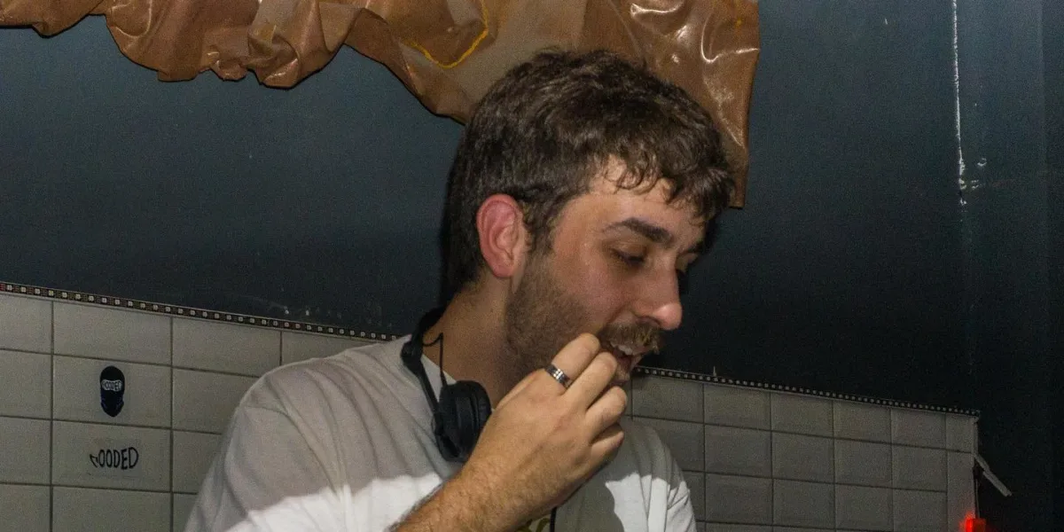 5 preguntas a Julián Príncipe: su EP "Kitchen Floor", su faceta como DJ ...