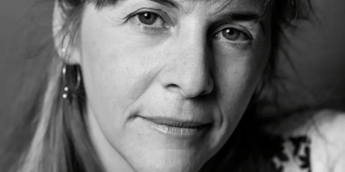 "La terquedad de las cenizas" es la nueva novela de Florencia Davidzon | Filo News