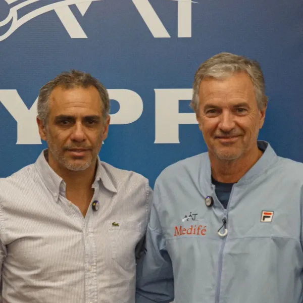 Javier Frana fue presentado como el nuevo capitán del equipo argentino ...