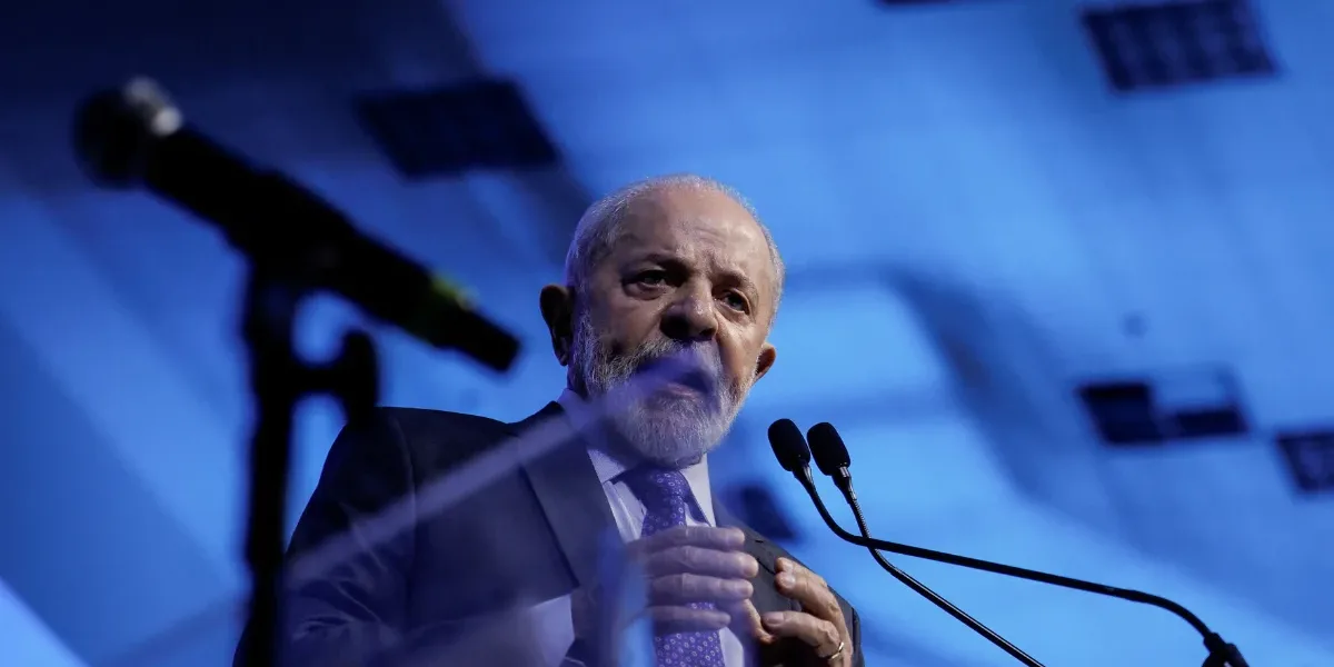 Tras una segunda operación, se difundió un nuevo parte médico de Lula ...