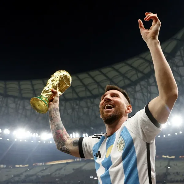 Lionel Messi, elegido como el mejor jugador de la historia según la ...