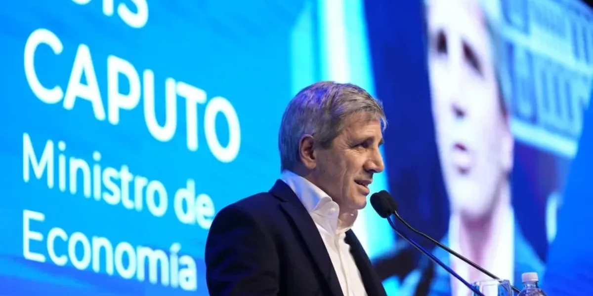 Caputo defiende el déficit externo: “Es razonable y hasta sano” para ...