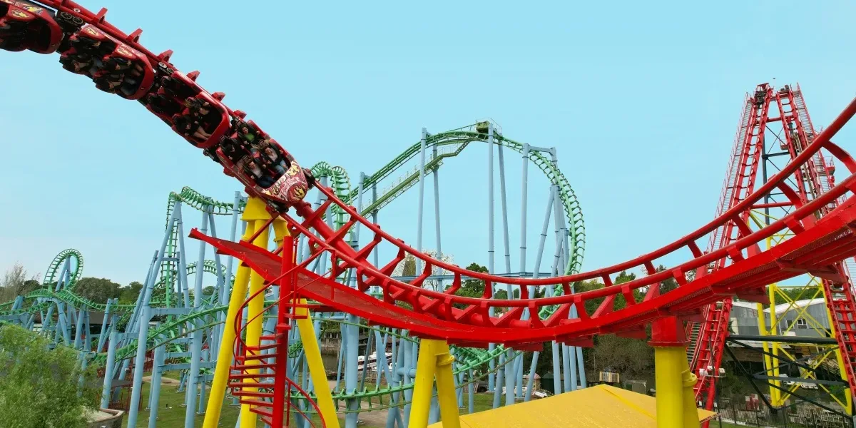 Viví una experiencia inolvidable en el parque de diversiones más ...