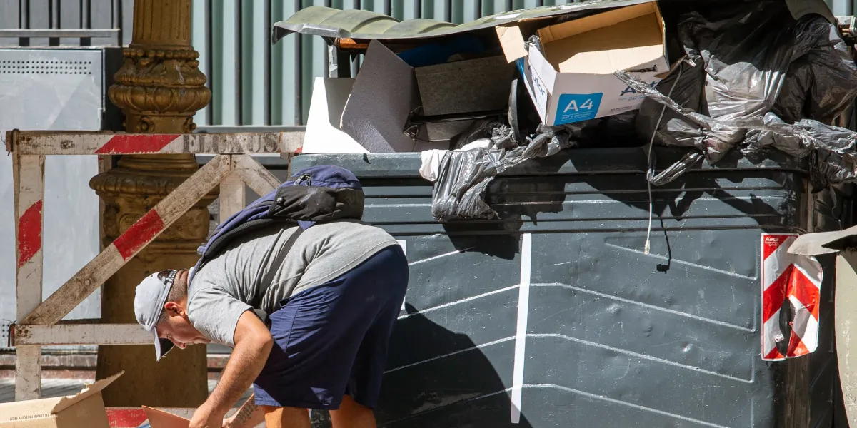 La pobreza se ubicó en 36,3% durante el tercer trimestre del año, según ...