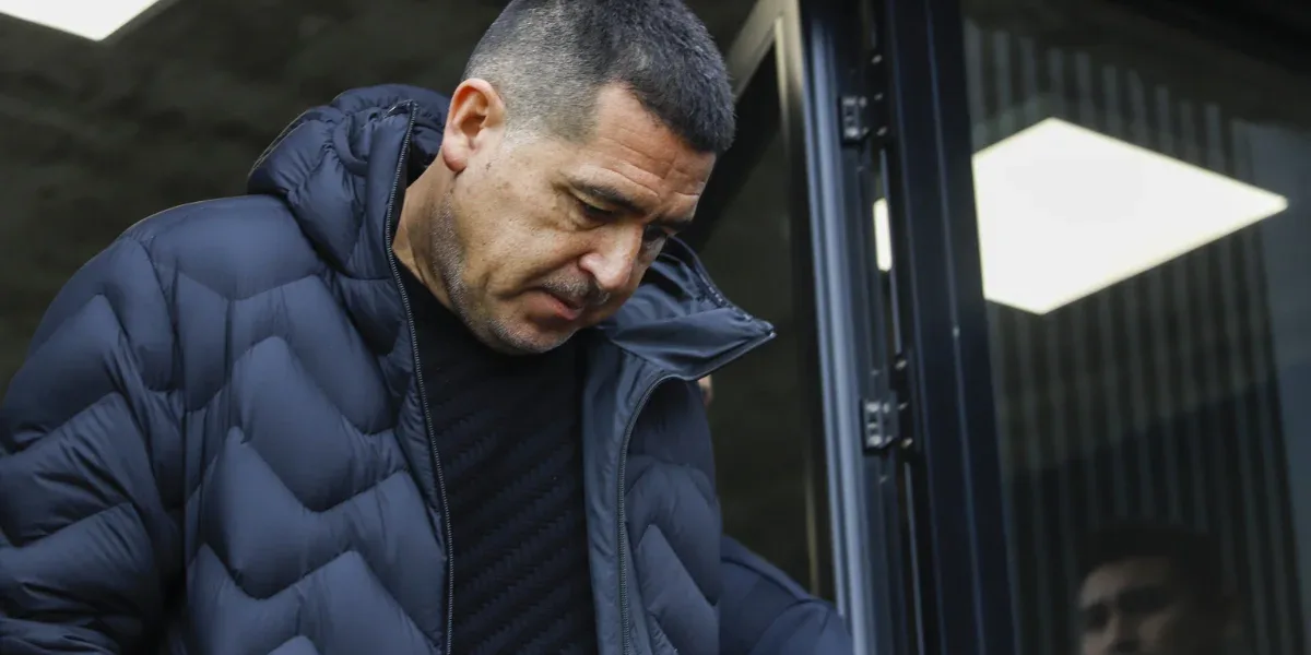 ¿Riquelme pierde a su único refuerzo? Una oferta millonaria desde ...