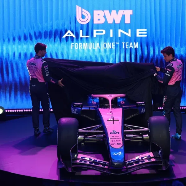 Alpine presentó el nuevo auto que manejará Franco Colapinto en la ...